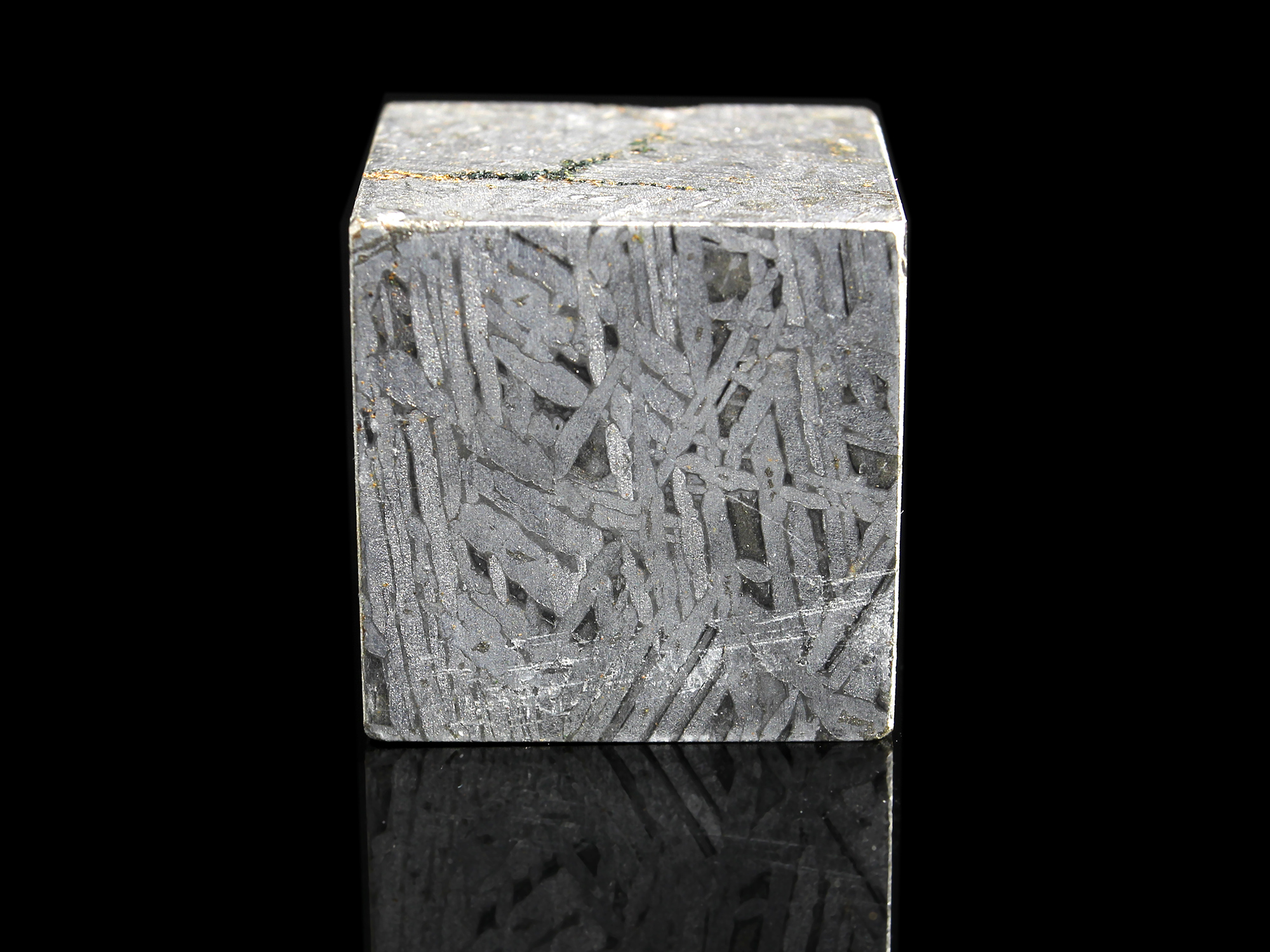 How to recognize a meteorite? - Alien Rocks